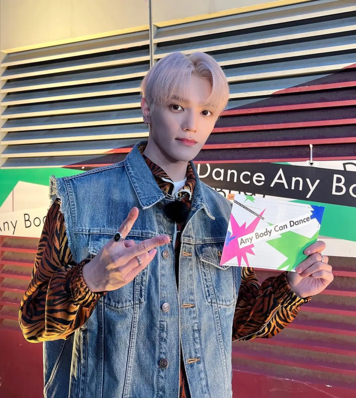 Lirik SHALALA - Taeyong NCT, Baru Rilis Langsung Jadi Hits di Platform ...