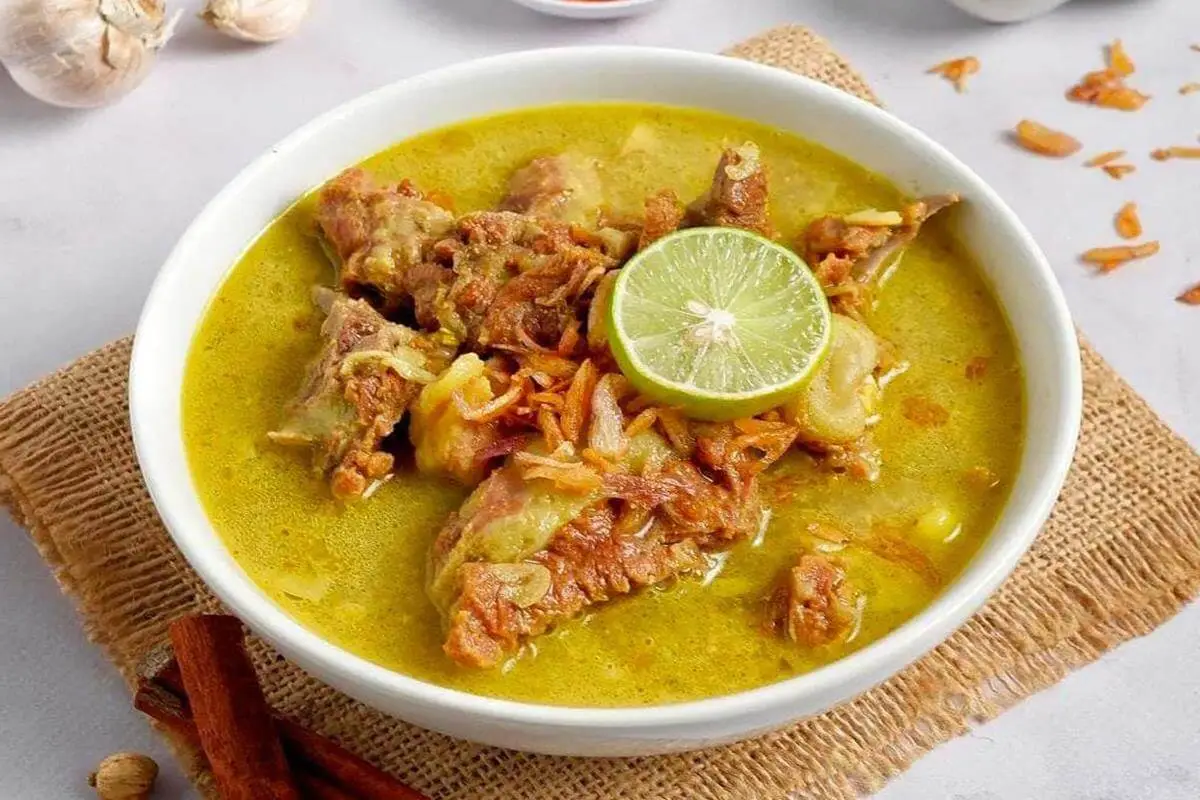 Simak Resep Gulai Kambing dan Jeroan Khas Solo yang Dijamin Enak - Info ...