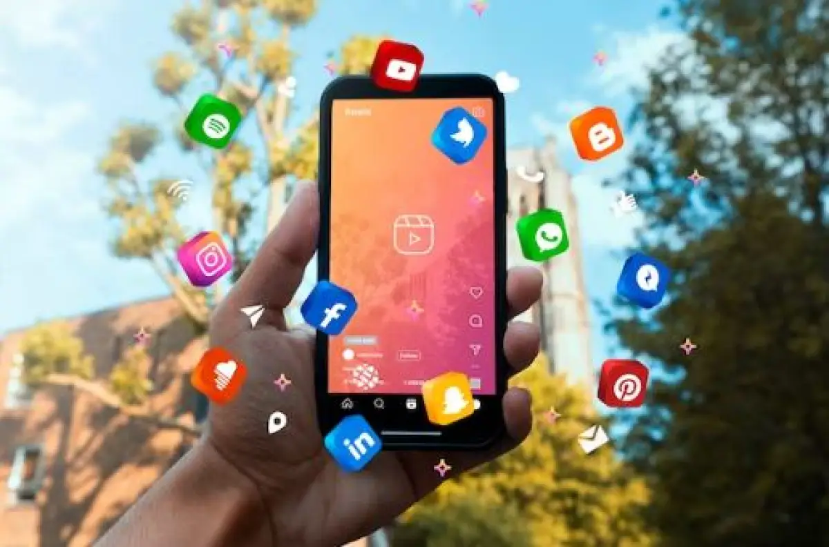 Duduki Posisi Puncak, Ini Media Sosial Terpopuler Saat Ini, Ternyata ...