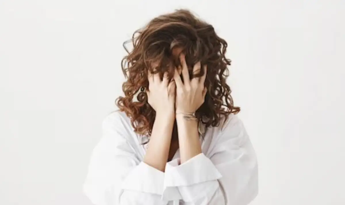 Sesak Jadi Salah Satu Gejala Panic Attack, Ketahui Pengertian, Gejala dan Cara Mengatasinya ...